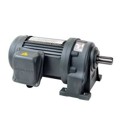 Horizontal Three Phase AC Gear Reduction Motor 3226Nm High Torque Gear ...